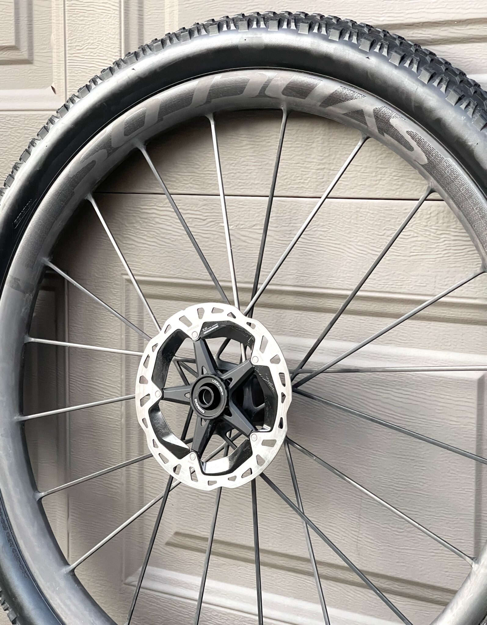 Syncros Silverton SL 29″ Carbon Wheelset MTB Disc Wheels 26 mm Ceramic ...